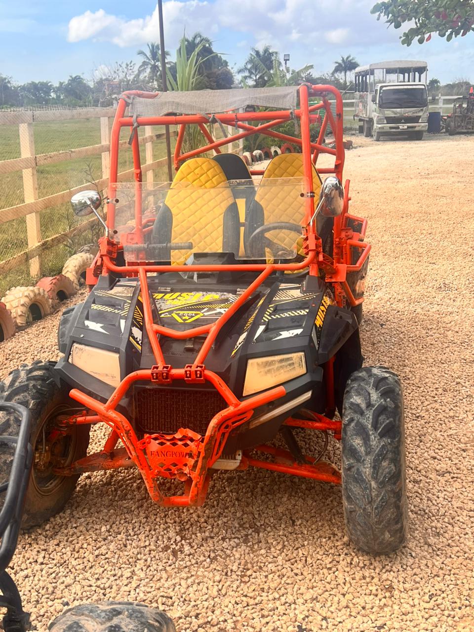Buggy Polaris familiar – Punta Cana Tours